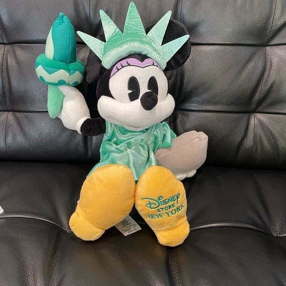 Disney | Toys | Lady Liberty Minnie Mouseplush Disney Store New York ...